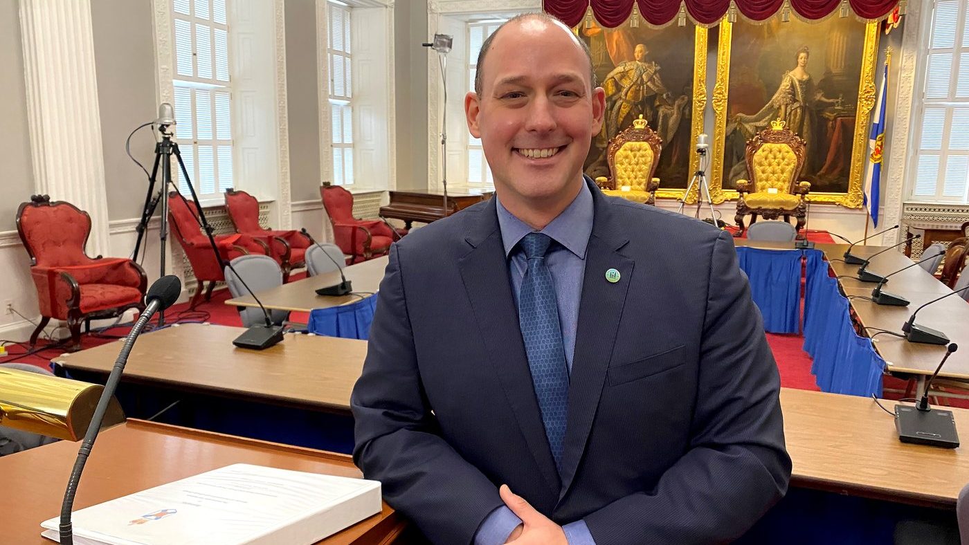 Nova Scotia premier appoints new finance minister after cabinet resignation