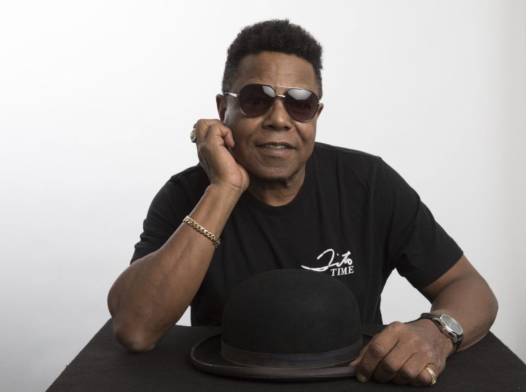 Tito Jackson's funeral is held at cemetery where brother Michael and ...