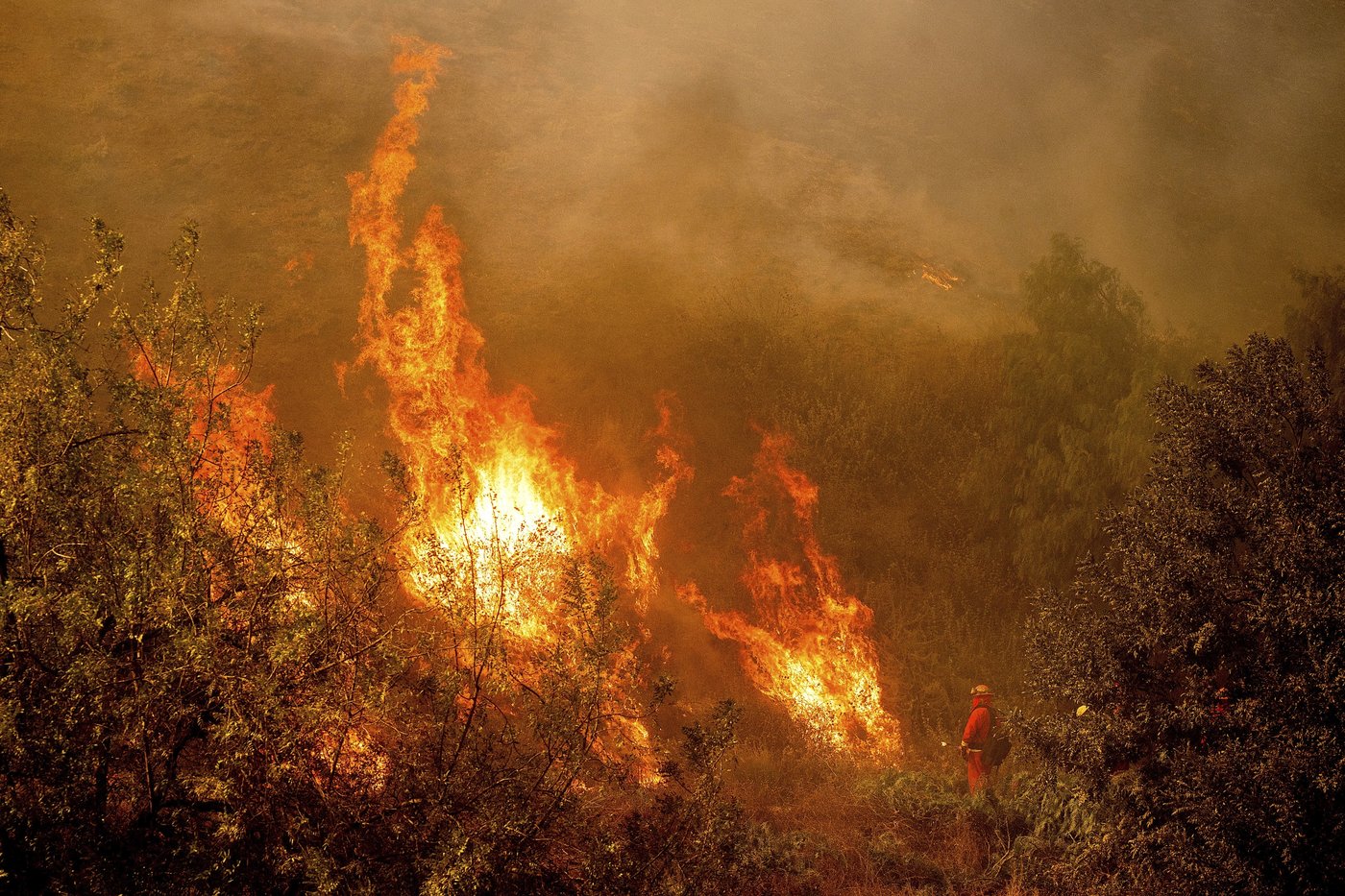Fire crews gain greater control over destructive Southern California ...