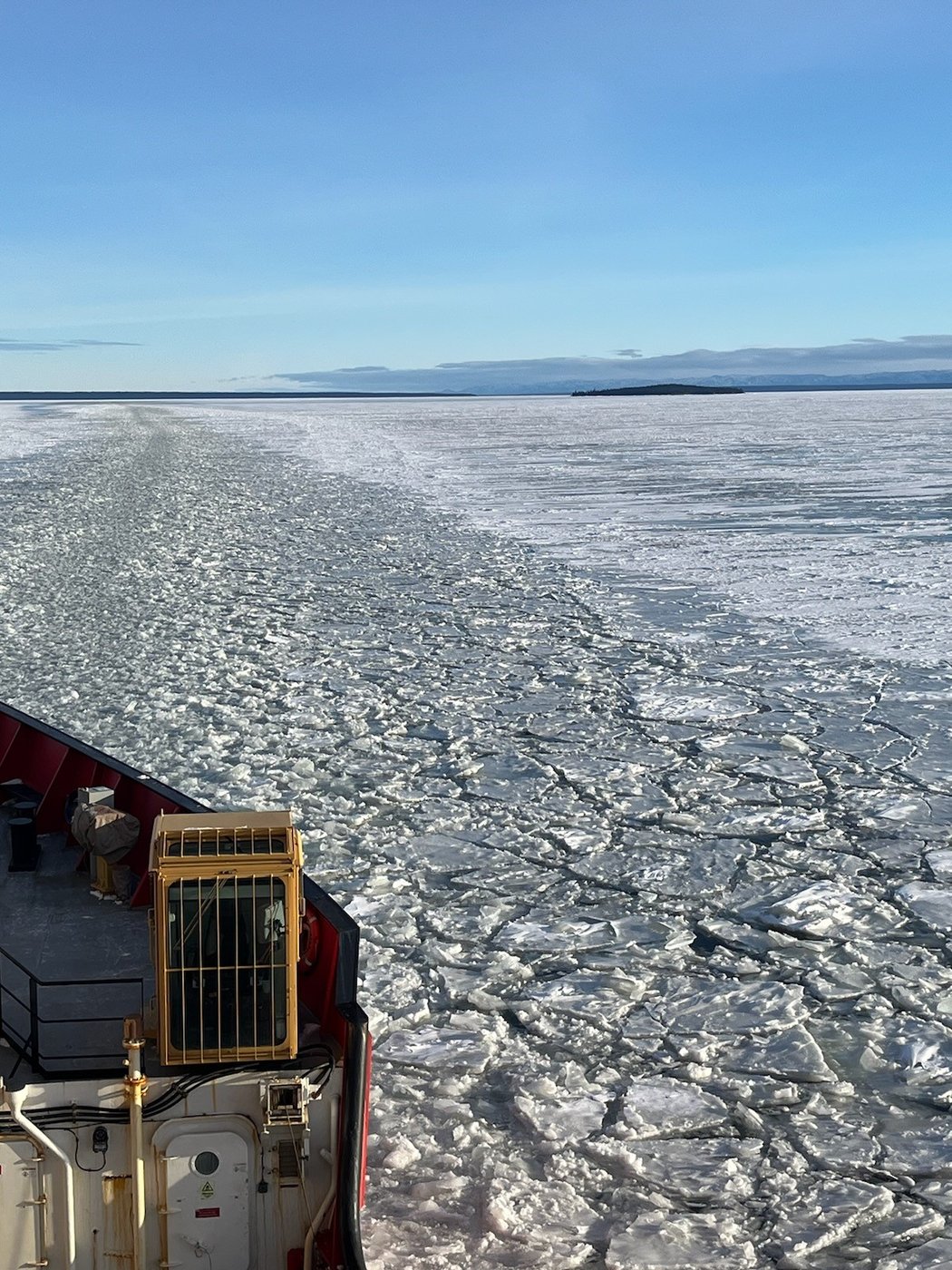 Icebreaker on hand in Labrador to guide season's last freight arrivals ...