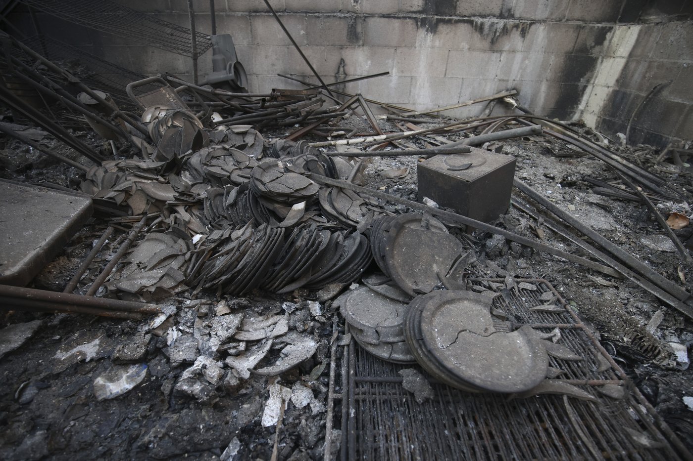 Los Angeles wildfire death toll surges to 24 as firefighters brace for ...