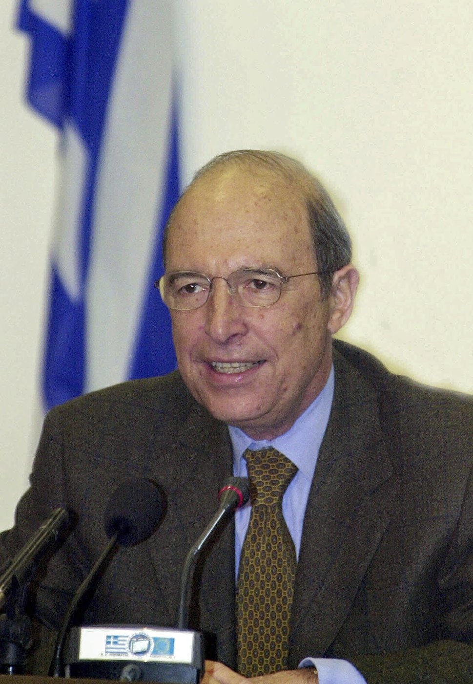 Greece holds state funeral for former PM Costas Simitis