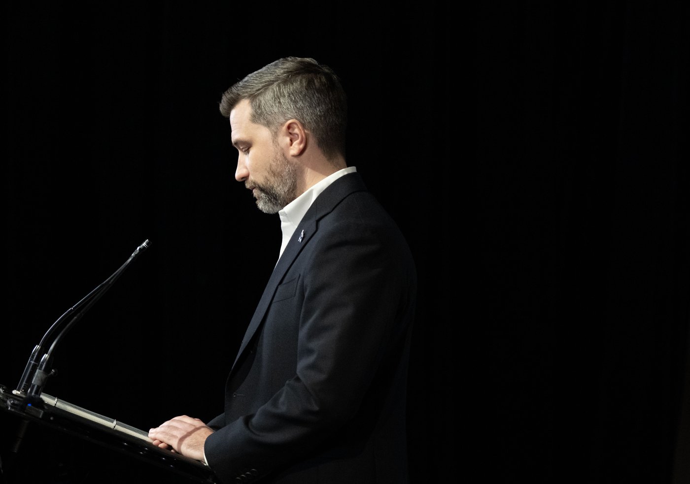 Ex-student activist Gabriel Nadeau-Dubois, with Québec solidaire, to ...