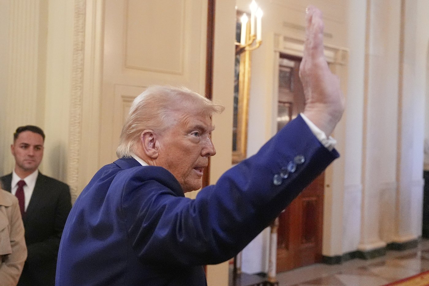 Trump reverses Biden rule restricting water usage for showerheads and ...