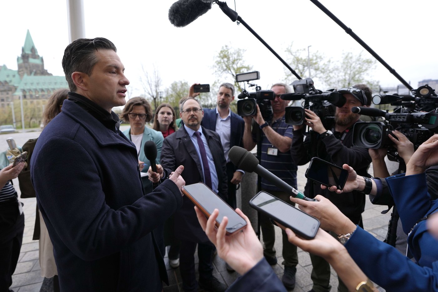 Conservatives choose Andrew Scheer as interim Opposition leader in ...