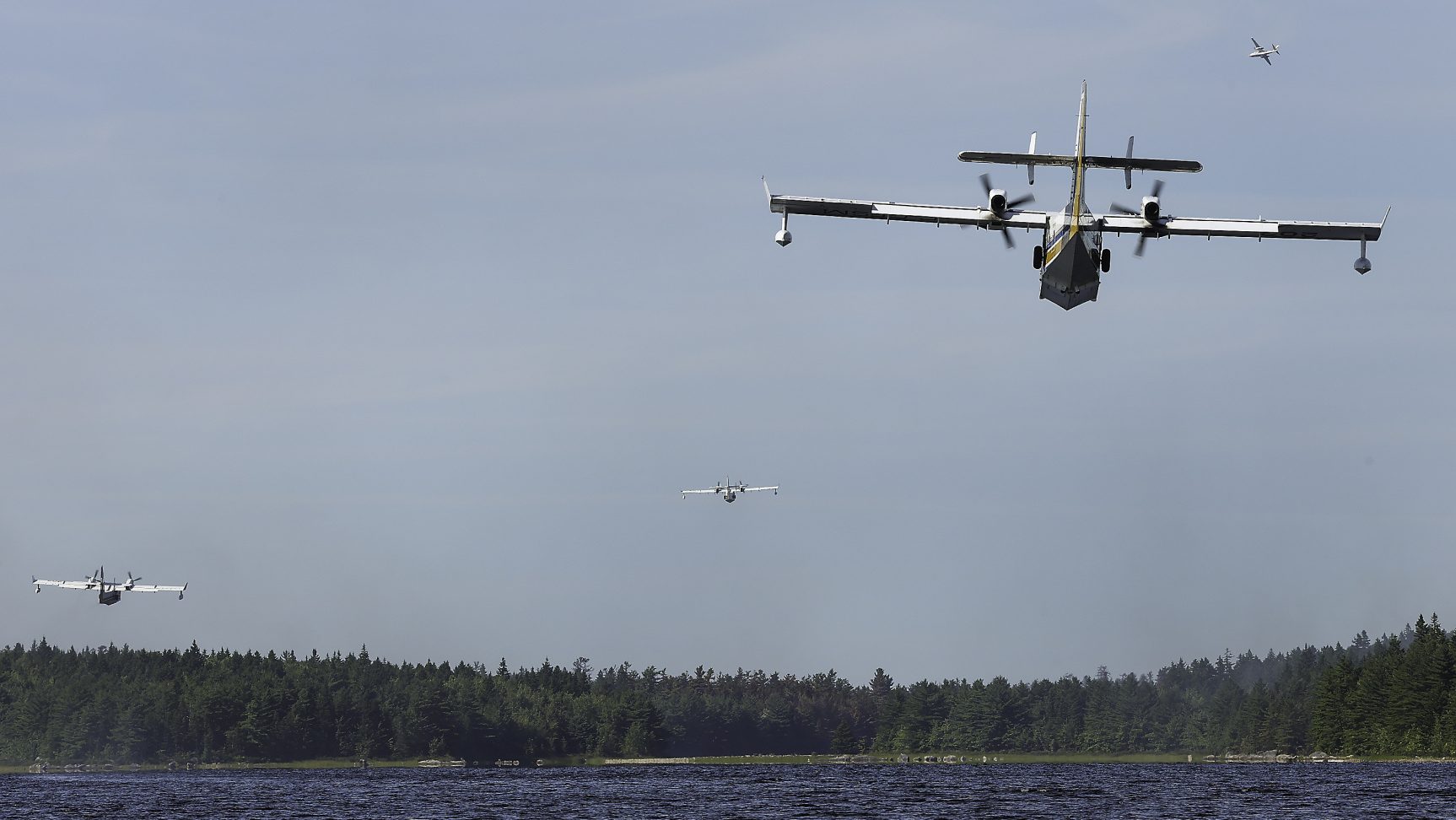 Long Lake wildfire grows to nearly 8,300 hectares: DNR