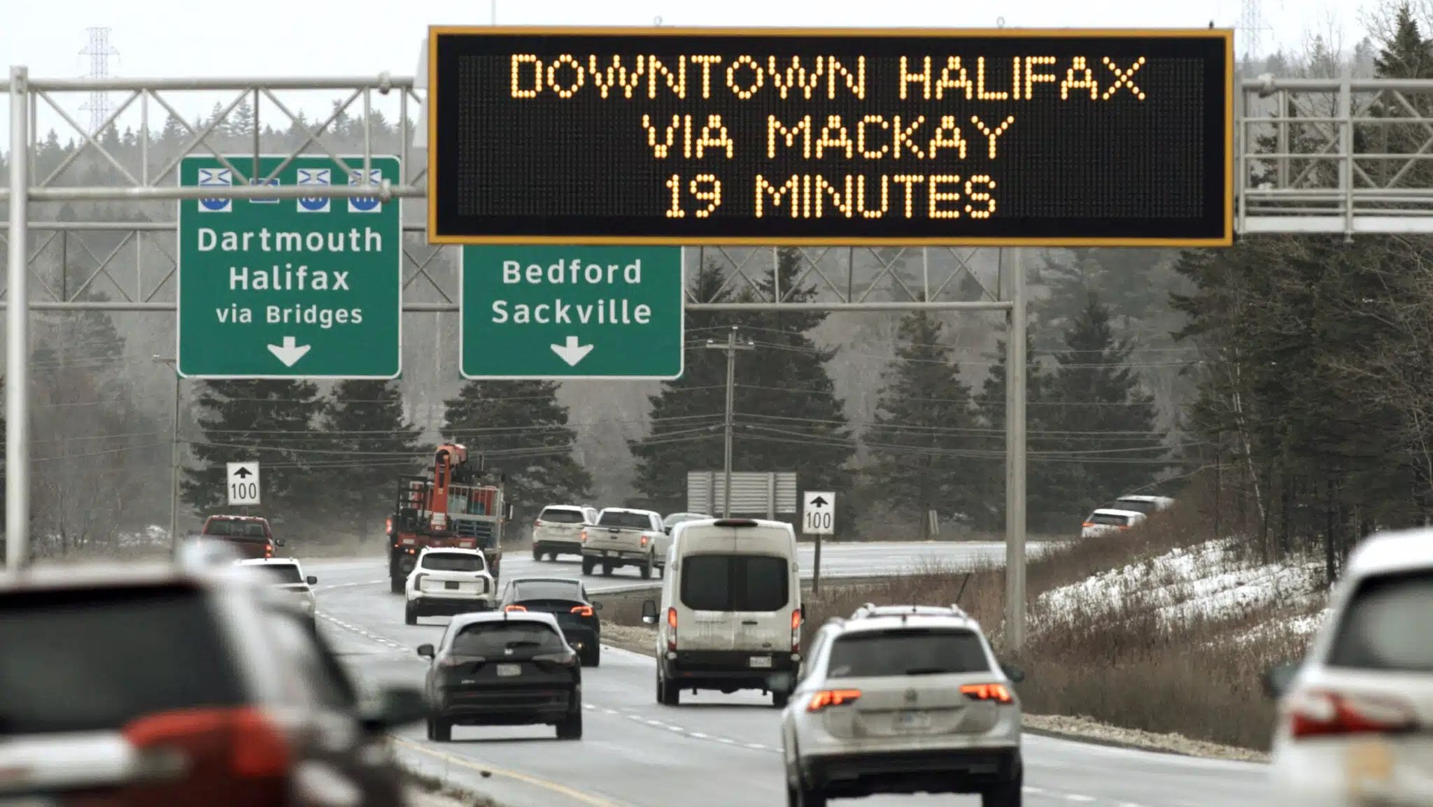 New digital traffic signs giving drivers real-time travel information