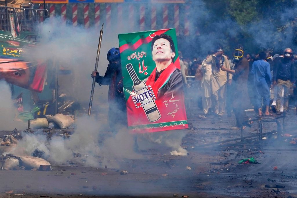 Pakistan says imprisoned ex-Prime Minister Imran Khan is in good health ...