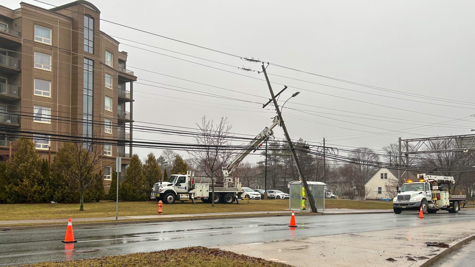 Power outages in HRM as rain, high wind warnings persist
