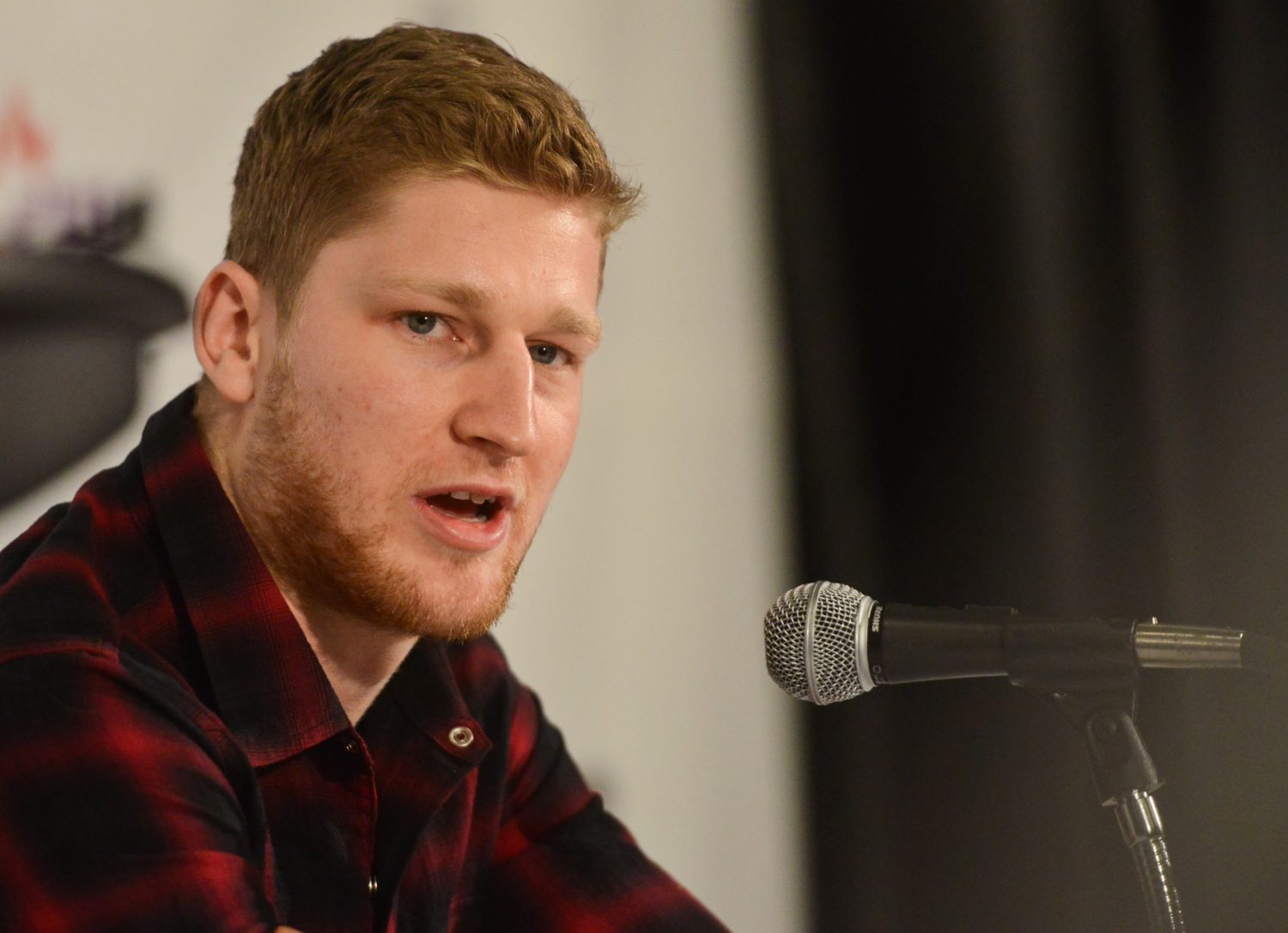 Nathan MacKinnon one of three Hart Trophy finalists