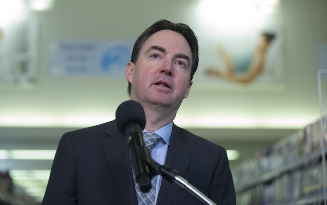 Alberta health minister promises $158M in budget to recruit front-line ...